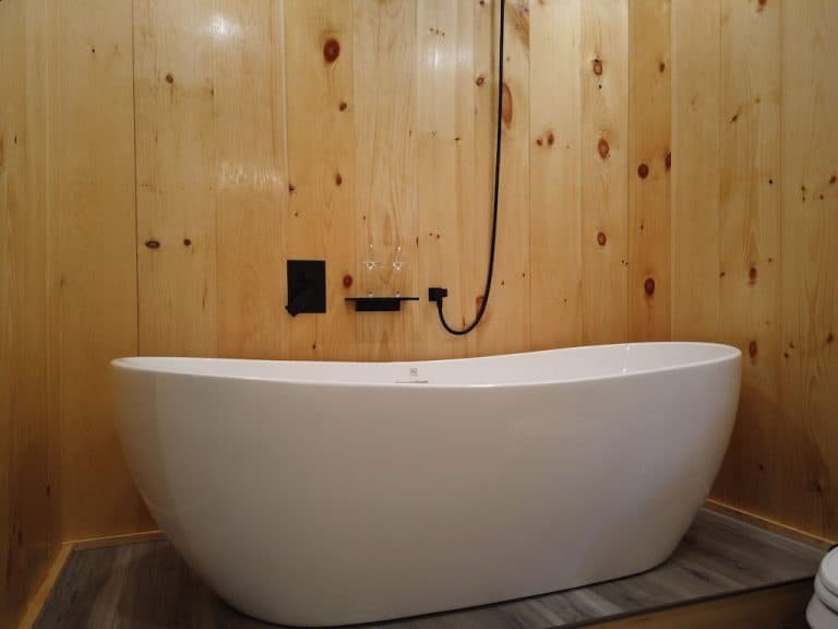 This Luxury Vermont Tiny House is Immersed in Nature | Vermont.com