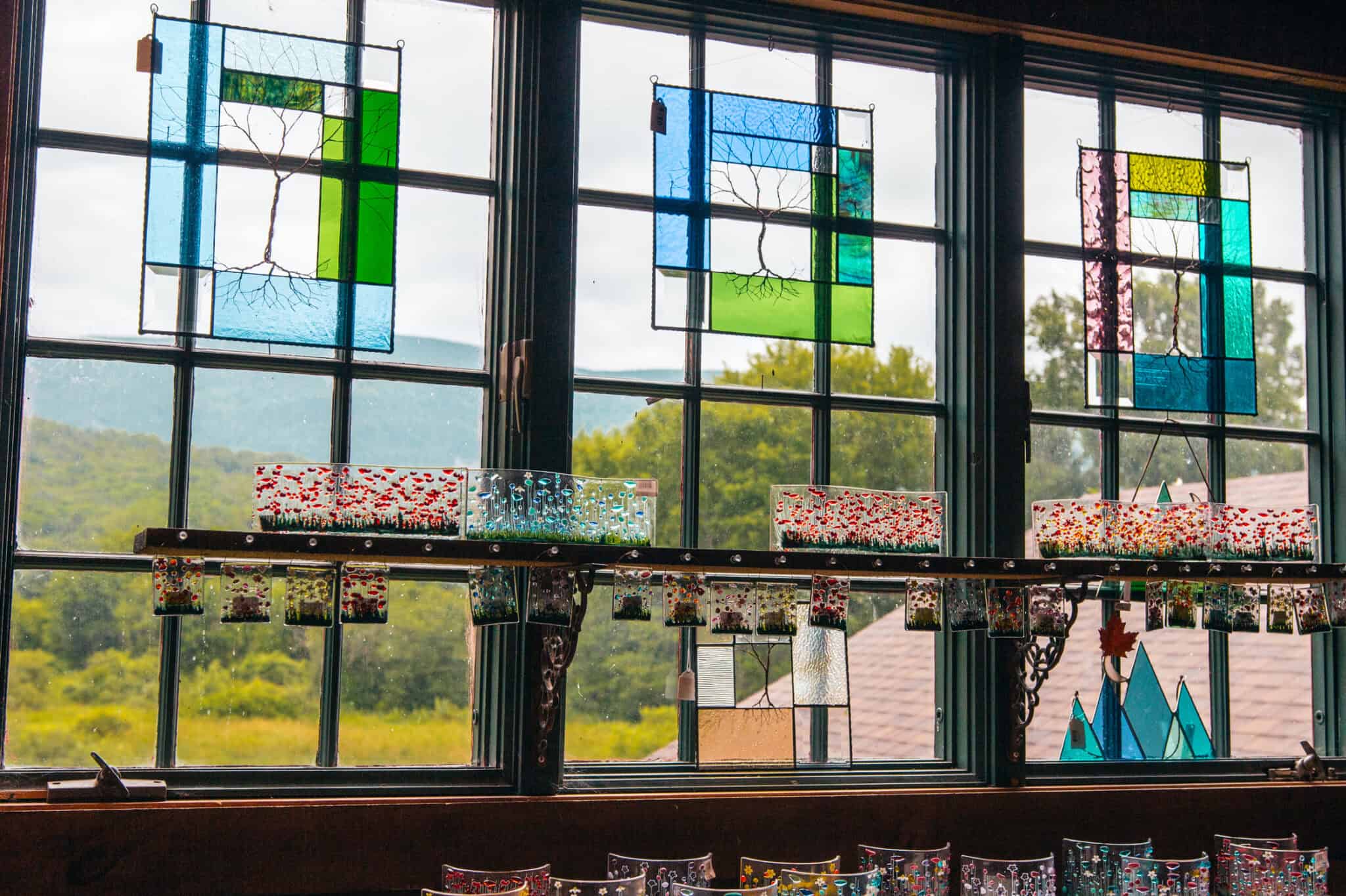 This Artist Transformed an 1800s Barn into one of Vermont's Most ...